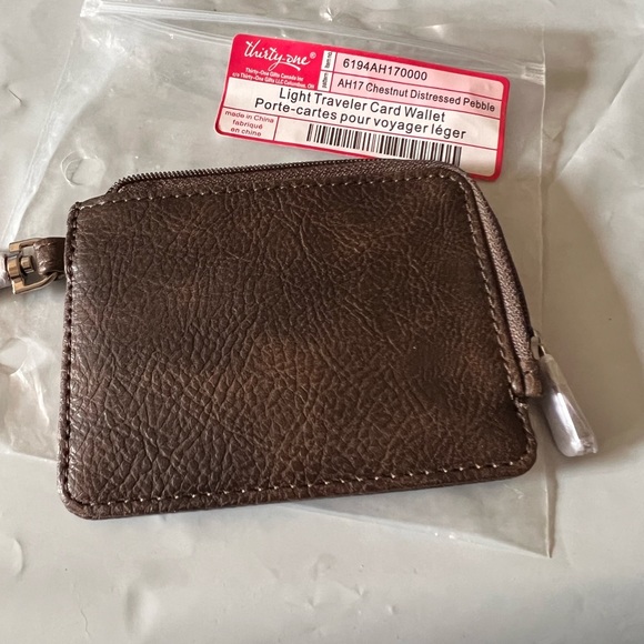 thirty-one | Accessories | Thirty One Light Traveler Card Wallet New ...